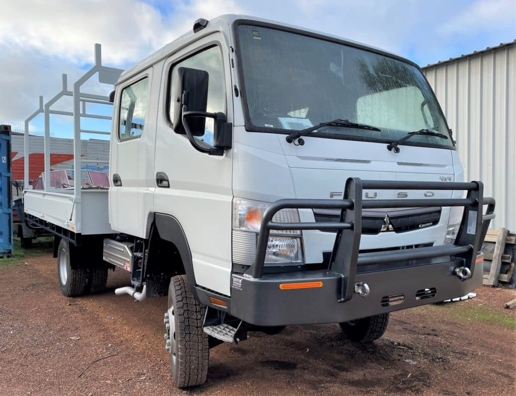 FUSO Mitsubishi Canter Bull Bar | Irvin Bullbars Perth | FUSO ...