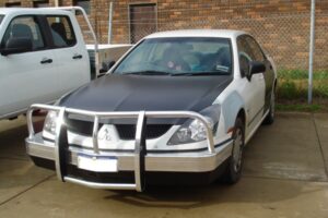 Mitsubishi Magna Bullbars - Irvin Bullbars