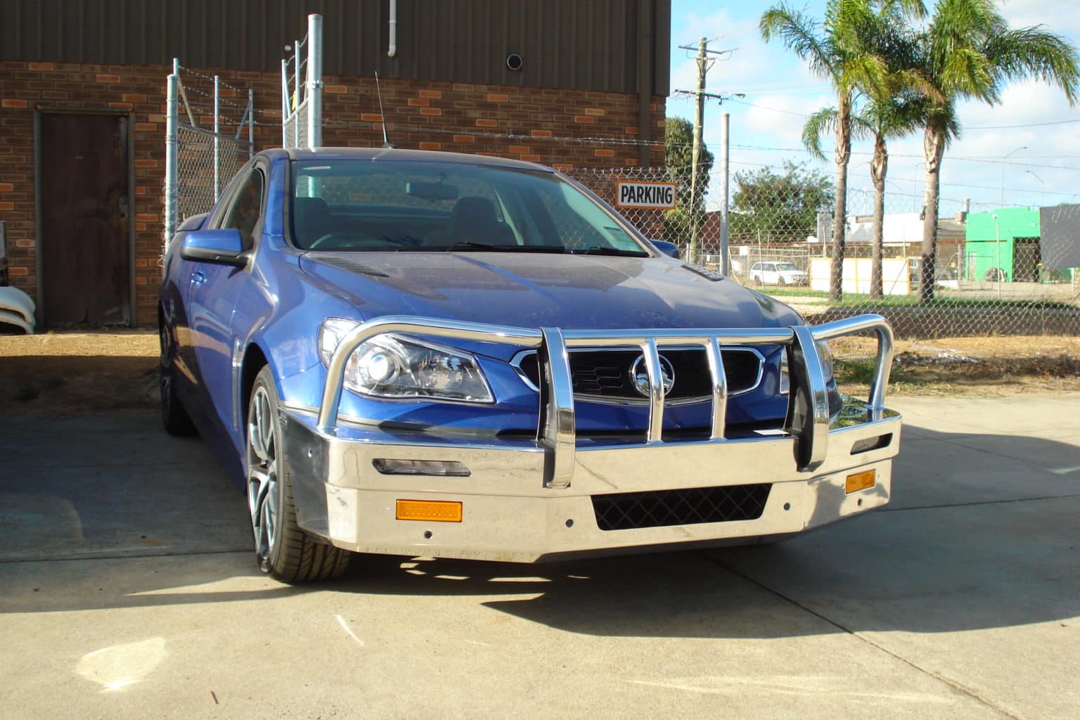 Holden Commodore VE VF Bull Bar | Irvin Bullbars Perth | Holden ...