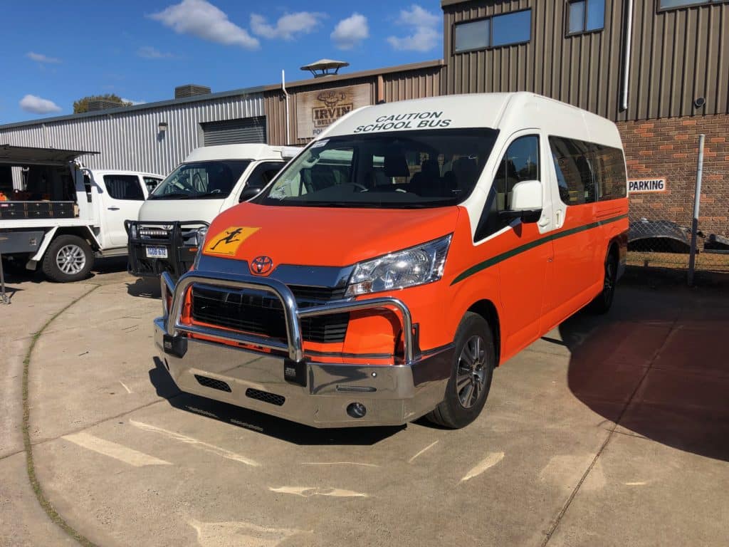 Toyota Hiace Commuter Bull Bar | Irvin Bullbars Perth | Toyota Hiace ...